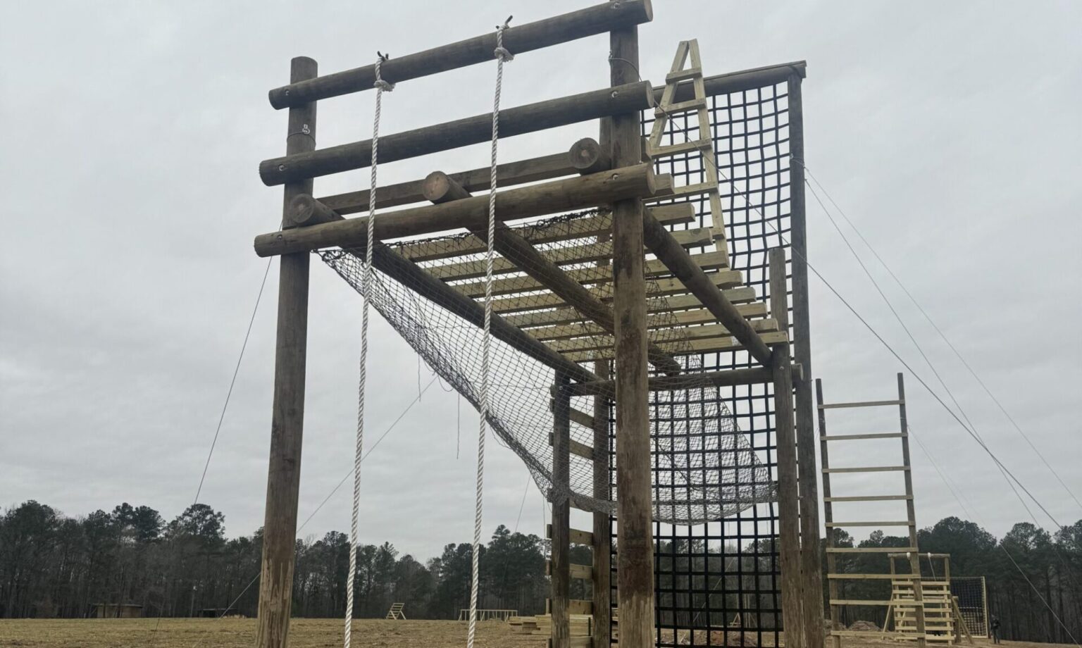 Military & Civilian Obstacle Courses - Adventure Fitness
